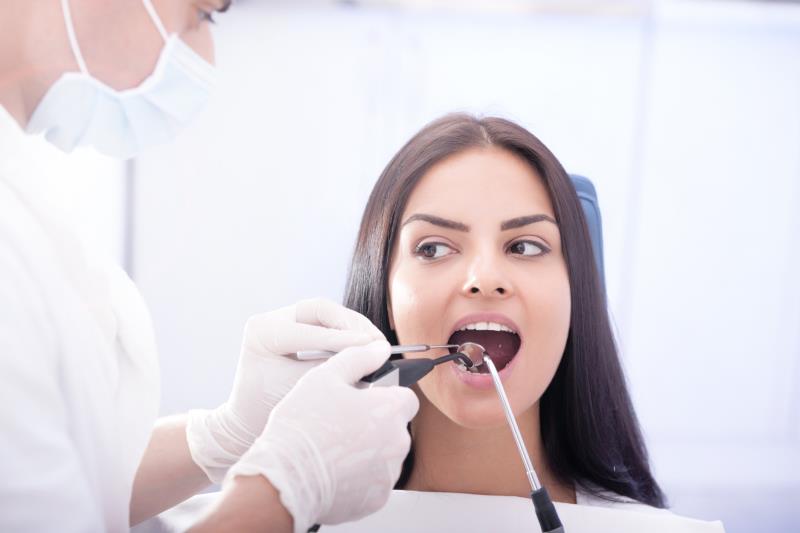 Tooth Extraction Care for a Post-operative