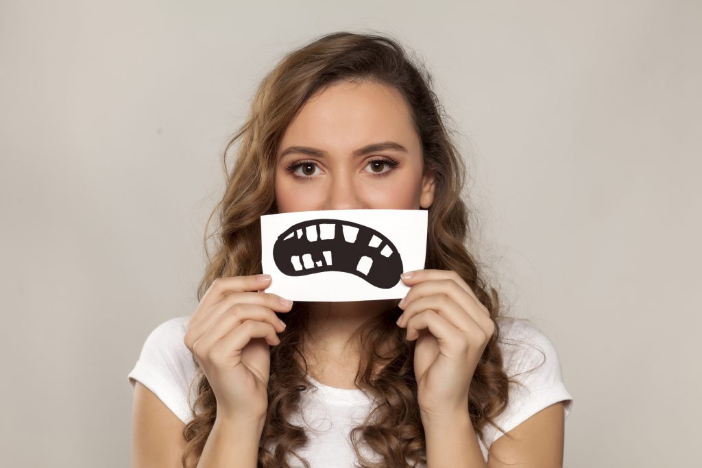 What To Do When Front Tooth Cracked | Springvale Dental Clinic